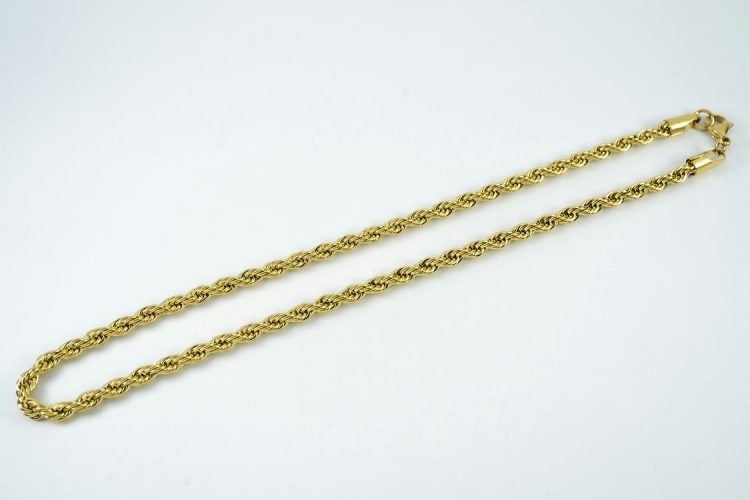 ROPE CHAIN NECKLACE – Tiara